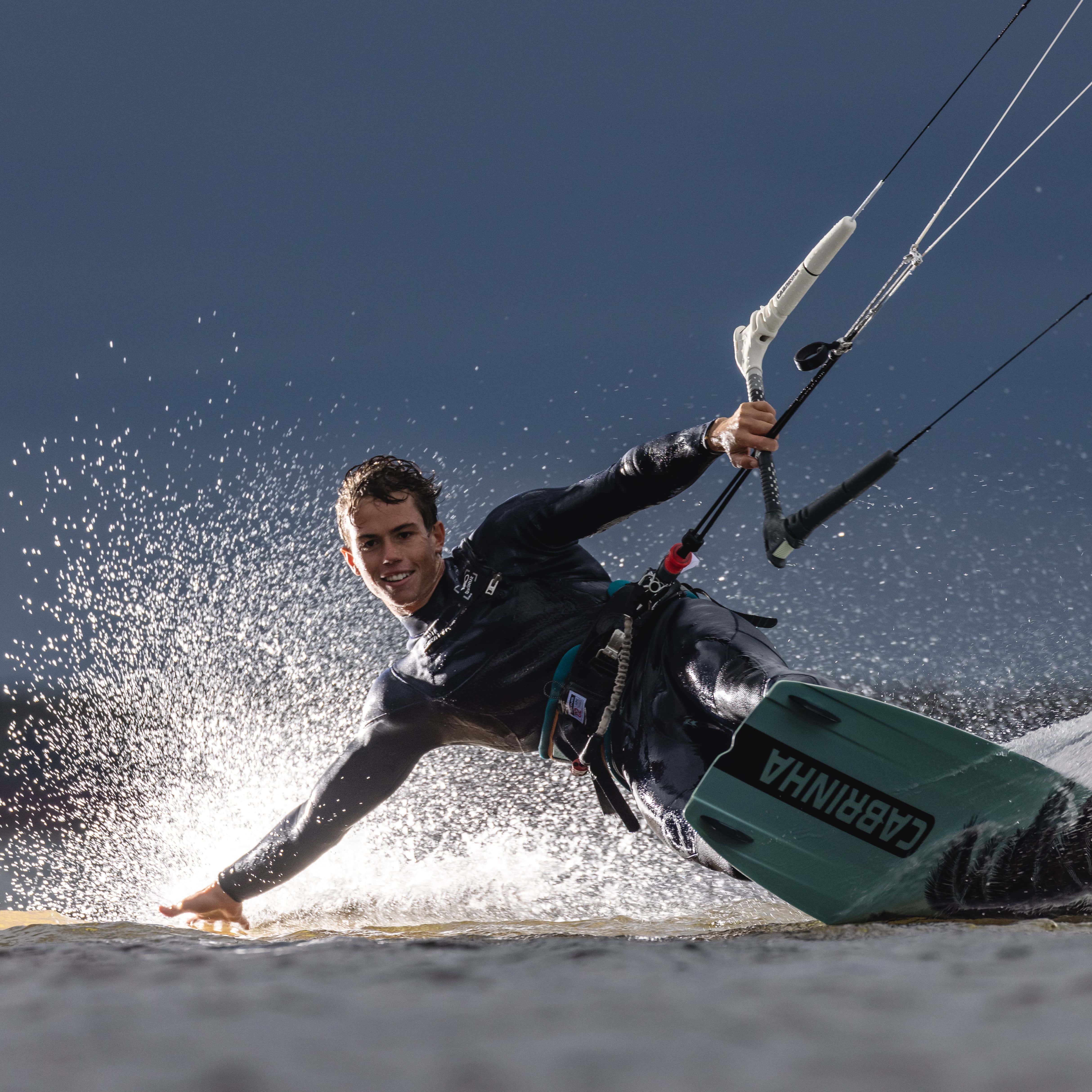 Lezione di kitesurf a Dervio sul Lago di Como | Freedome