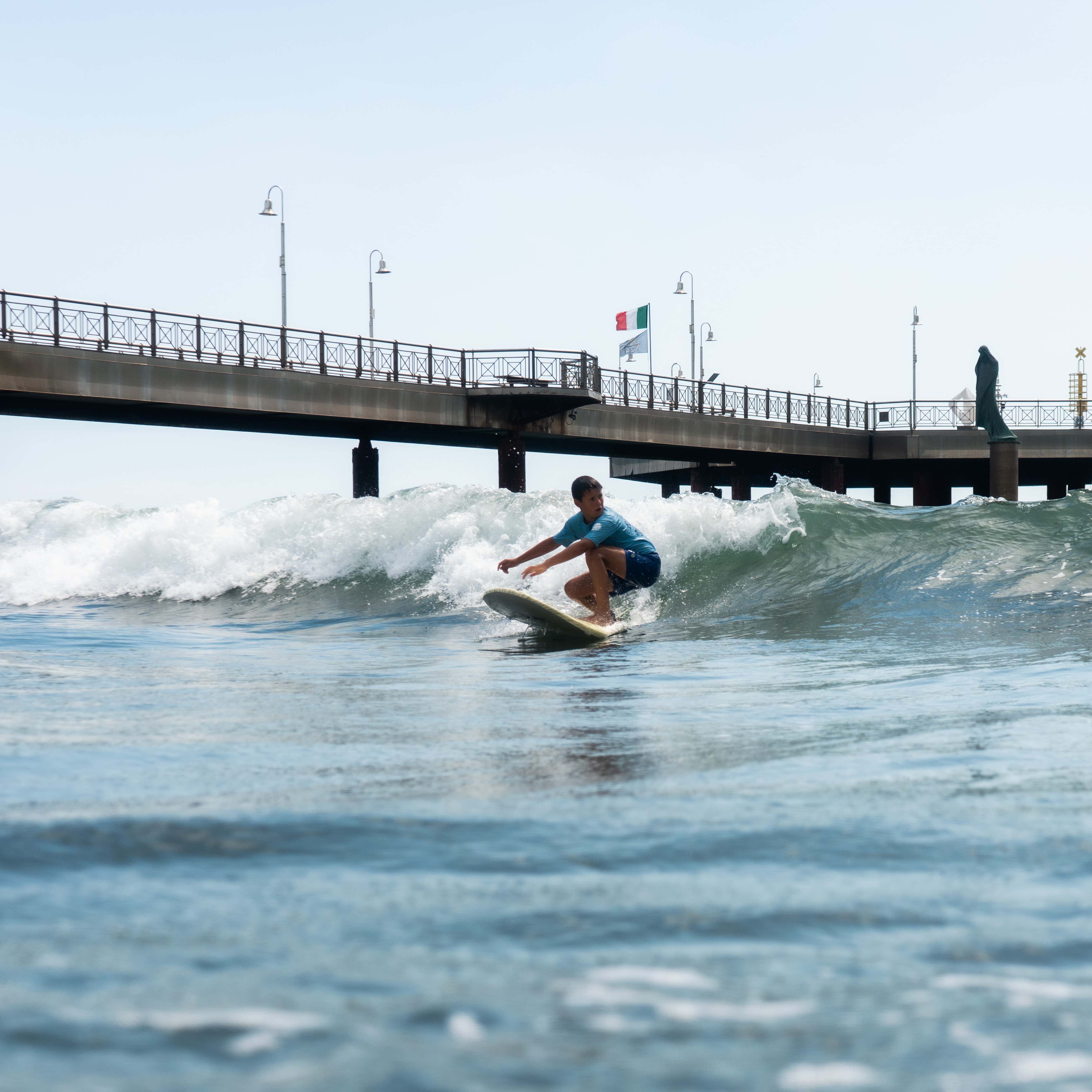 Lezione di surf di gruppo a Recco | Freedome