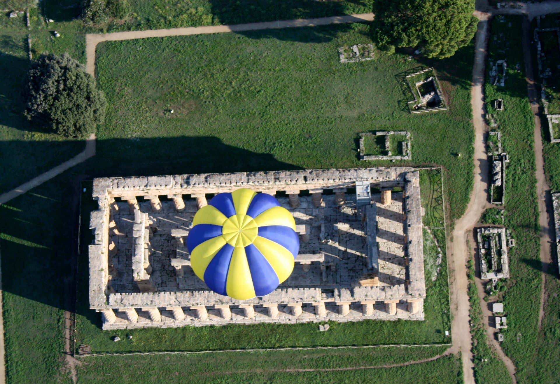 Paestum Balloon Festival: volo in mongolfiera sopra i templi | Freedome