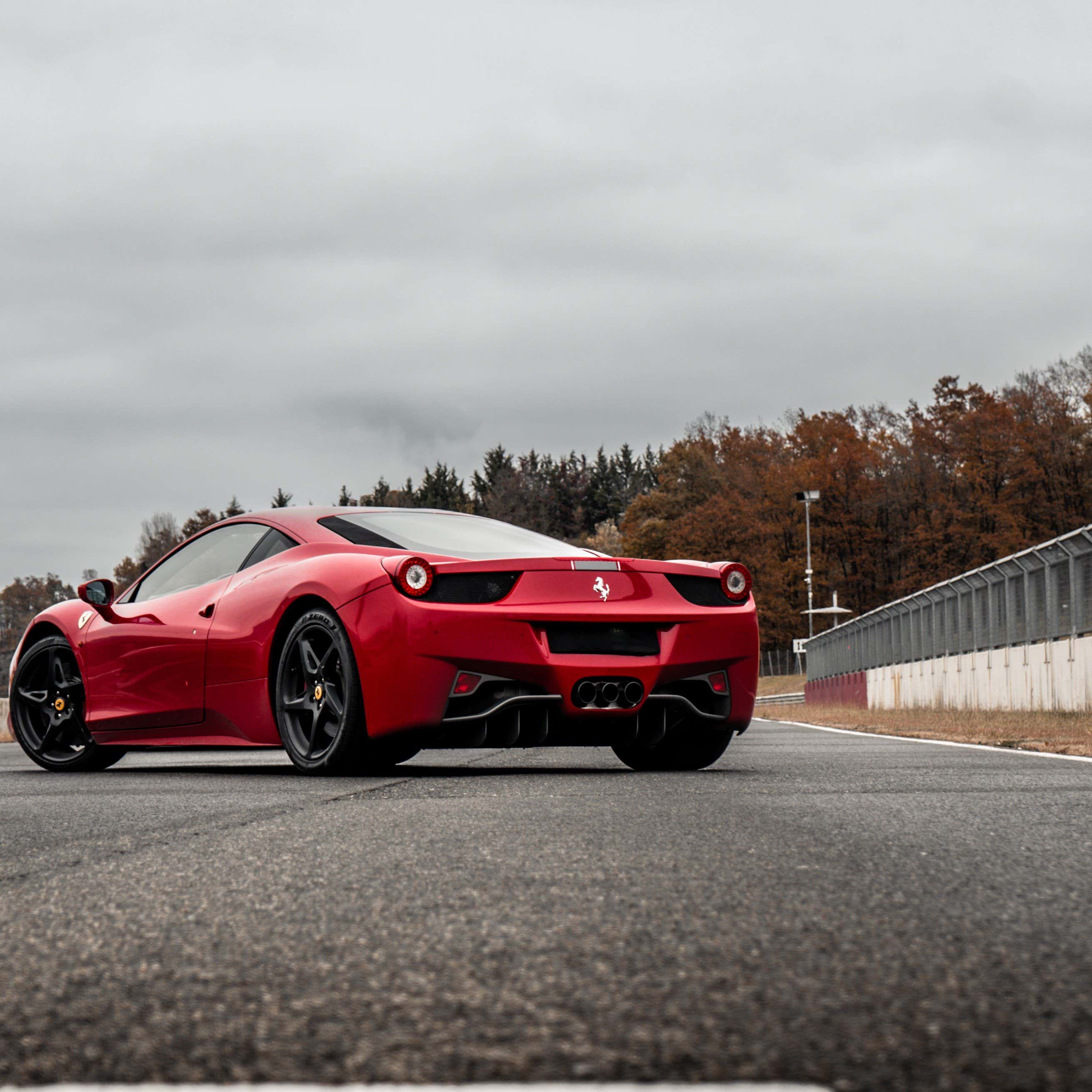 Guida sportiva in Ferrari F458 Italia al Circuito Tazio Nuvolari | Freedome