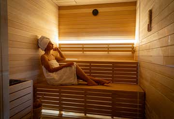 Esperienza benessere in spa privata con light lunch a Roma | Freedome