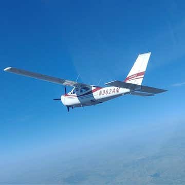 Volo panoramico in aereo privato sopra l’Etna | Freedome