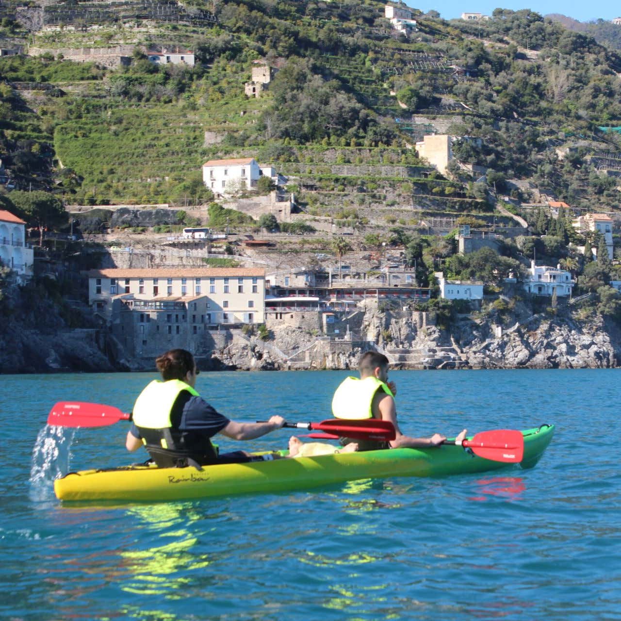 Soggiorno di 2 notti in agriturismo e tour in kayak in Costiera ...