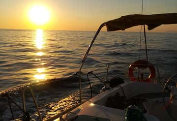 Sunset sailing aperitif in the Golfo dei Poeti | Freedome