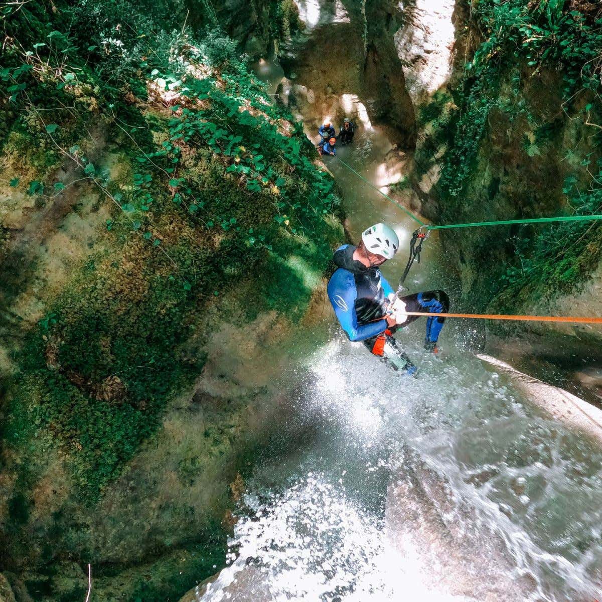 Canyoning Experience al Fosso della Mola (RI) | Freedome