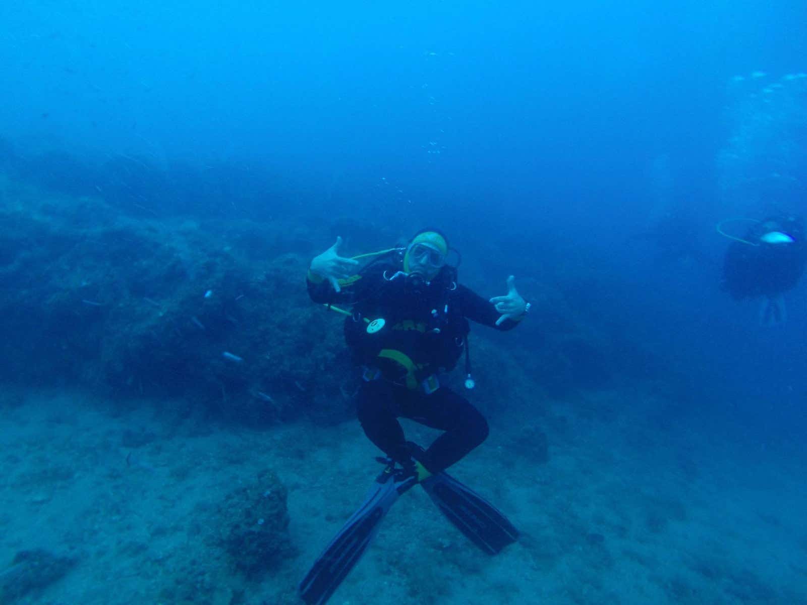 Double scuba diving on Elba Island | Freedome